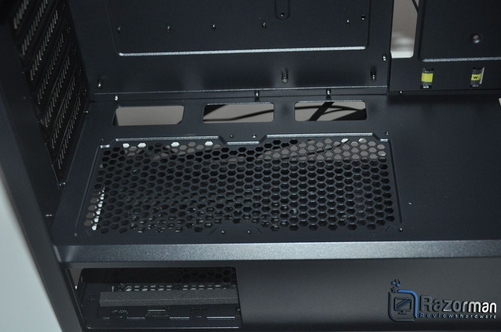 Review Antec DF600 FLUX