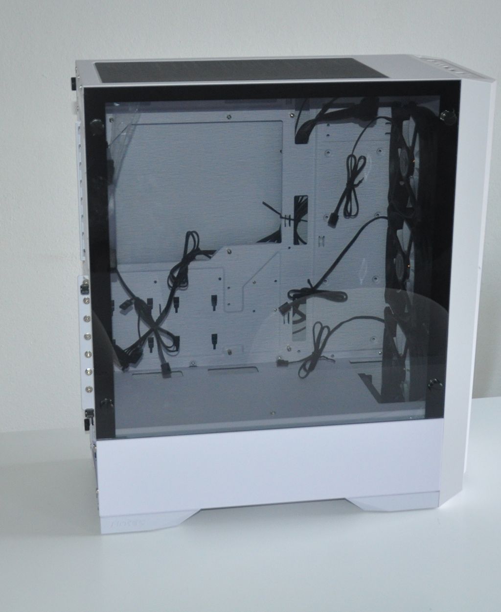 Review Antec DP501 White