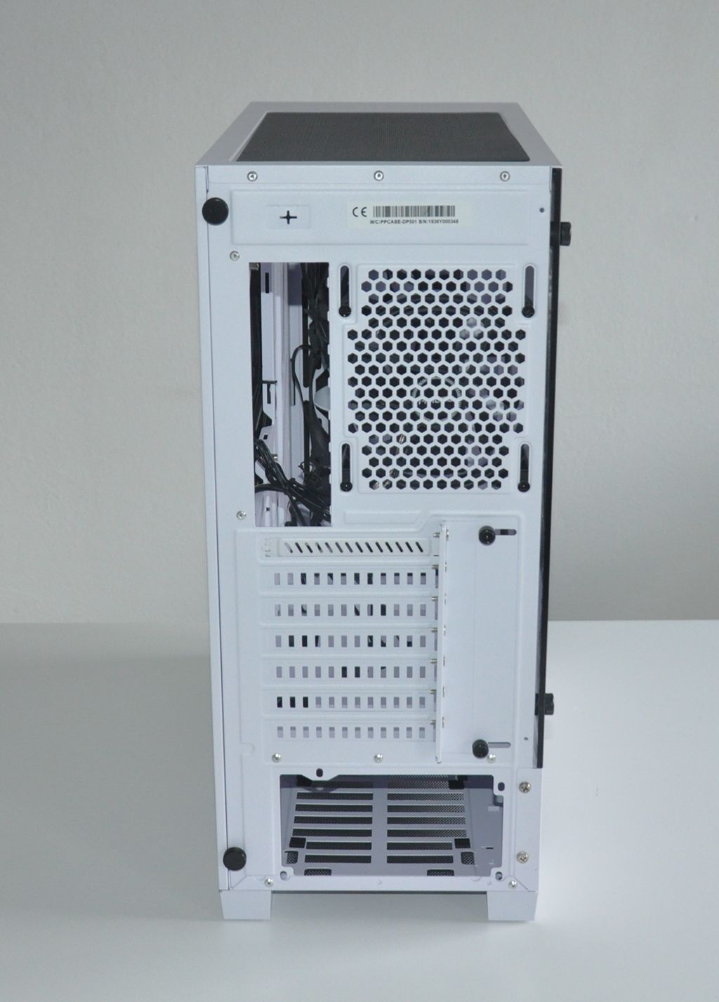 Review Antec DP501 White