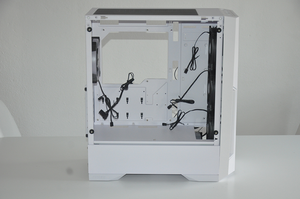 Review Antec DP501 White