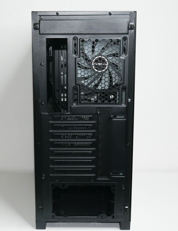 Review Antec NX700