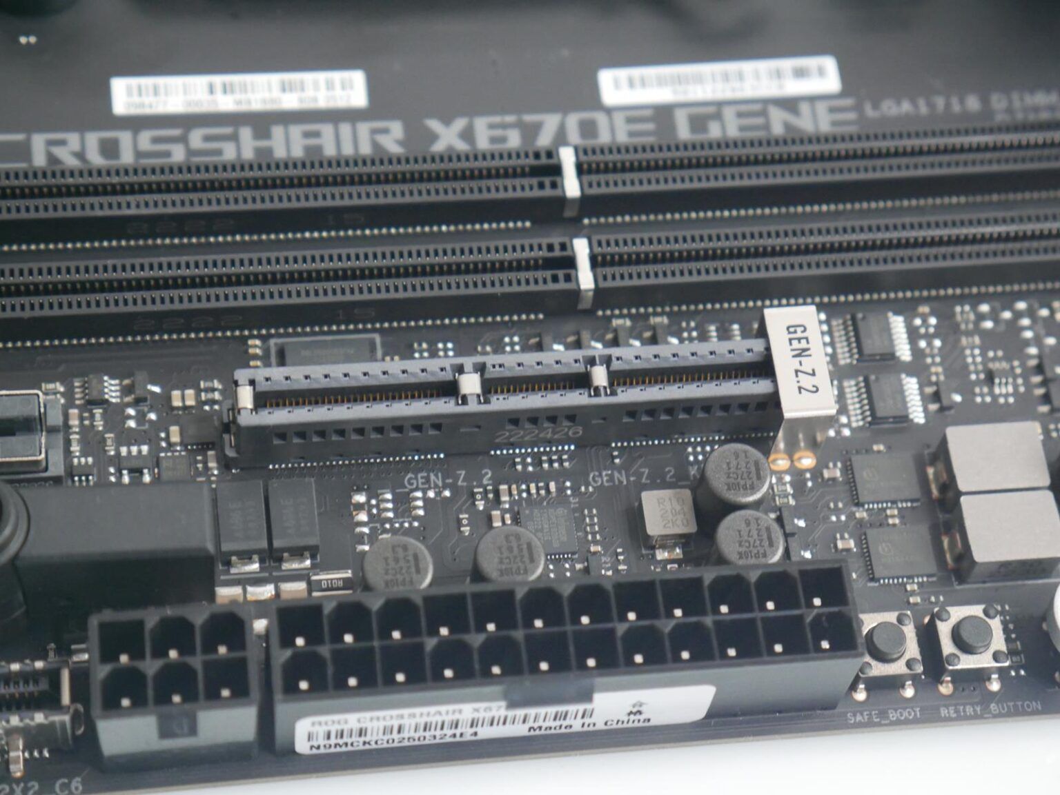 Review Asus Rog Crosshair X670E GENE
