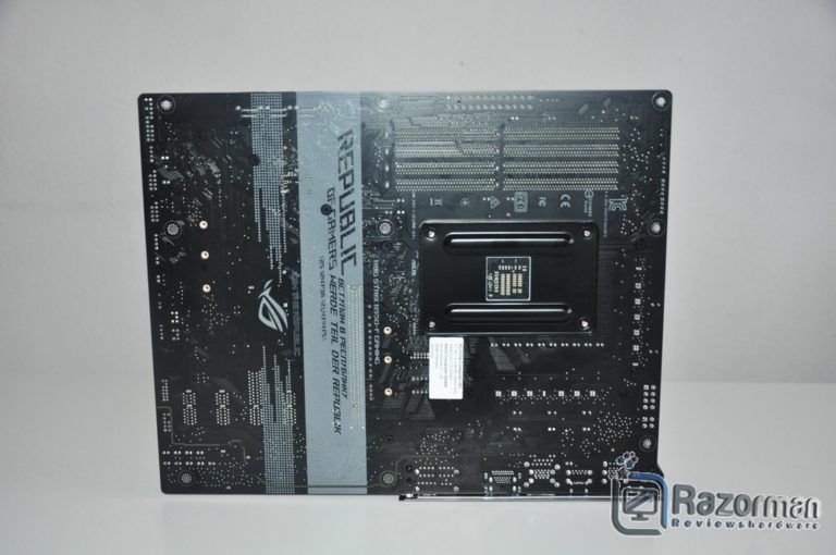 Review ASUS ROG STRIX B550F-GAMING