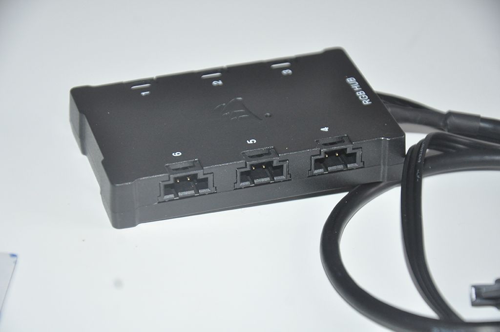 Review Corsair iCue QL120 RGB
