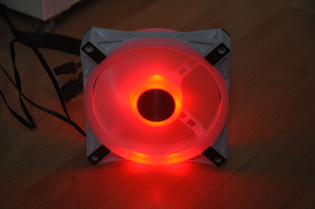 Review Corsair iCue QL120 RGB