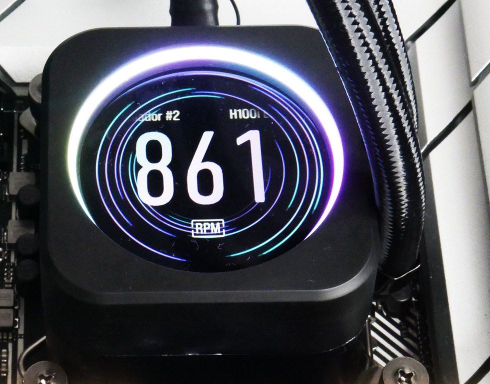 Review Corsair iCUE H100i Elite LCD