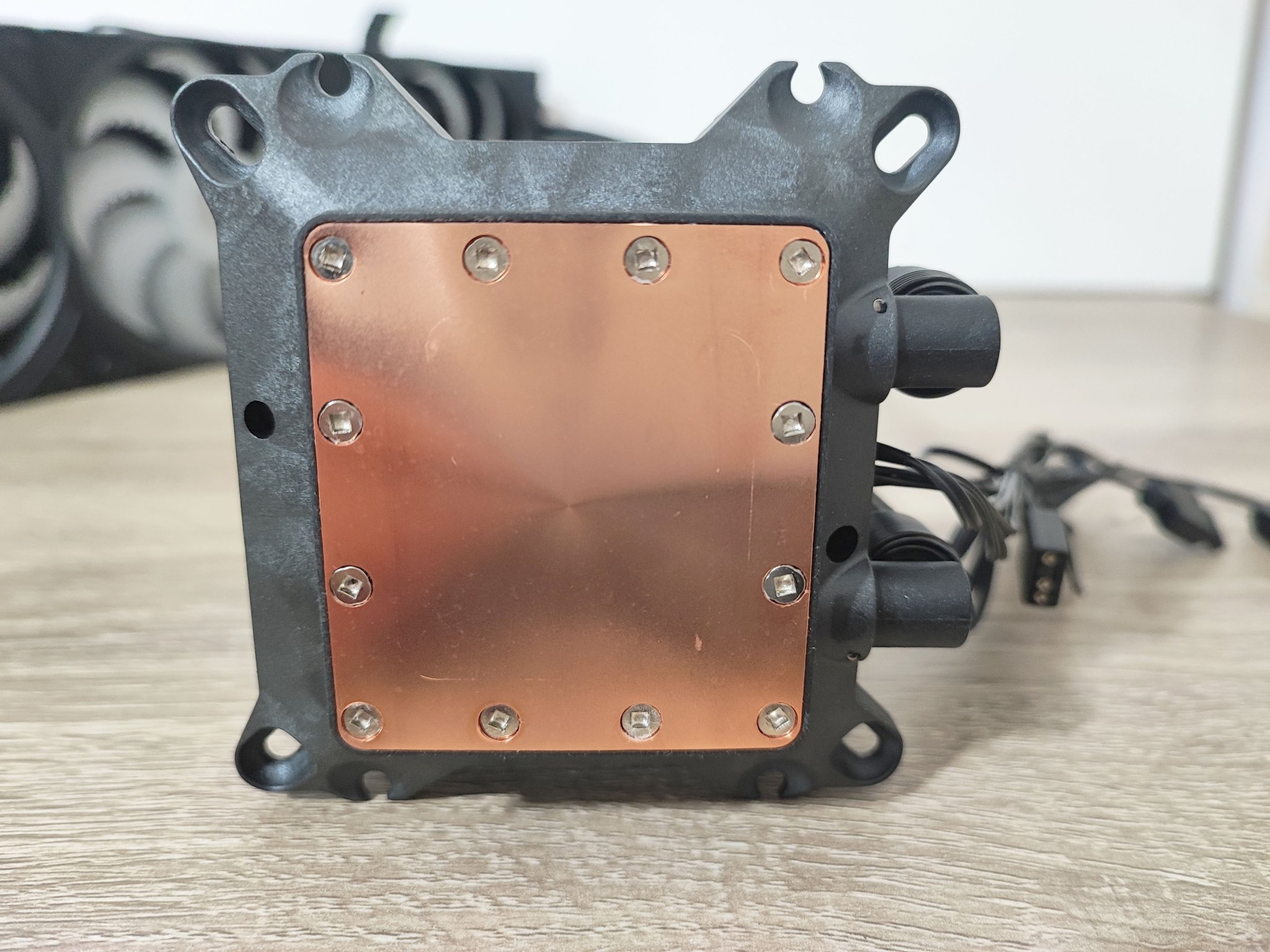 Review ENDORFY Navis F360 ARGB