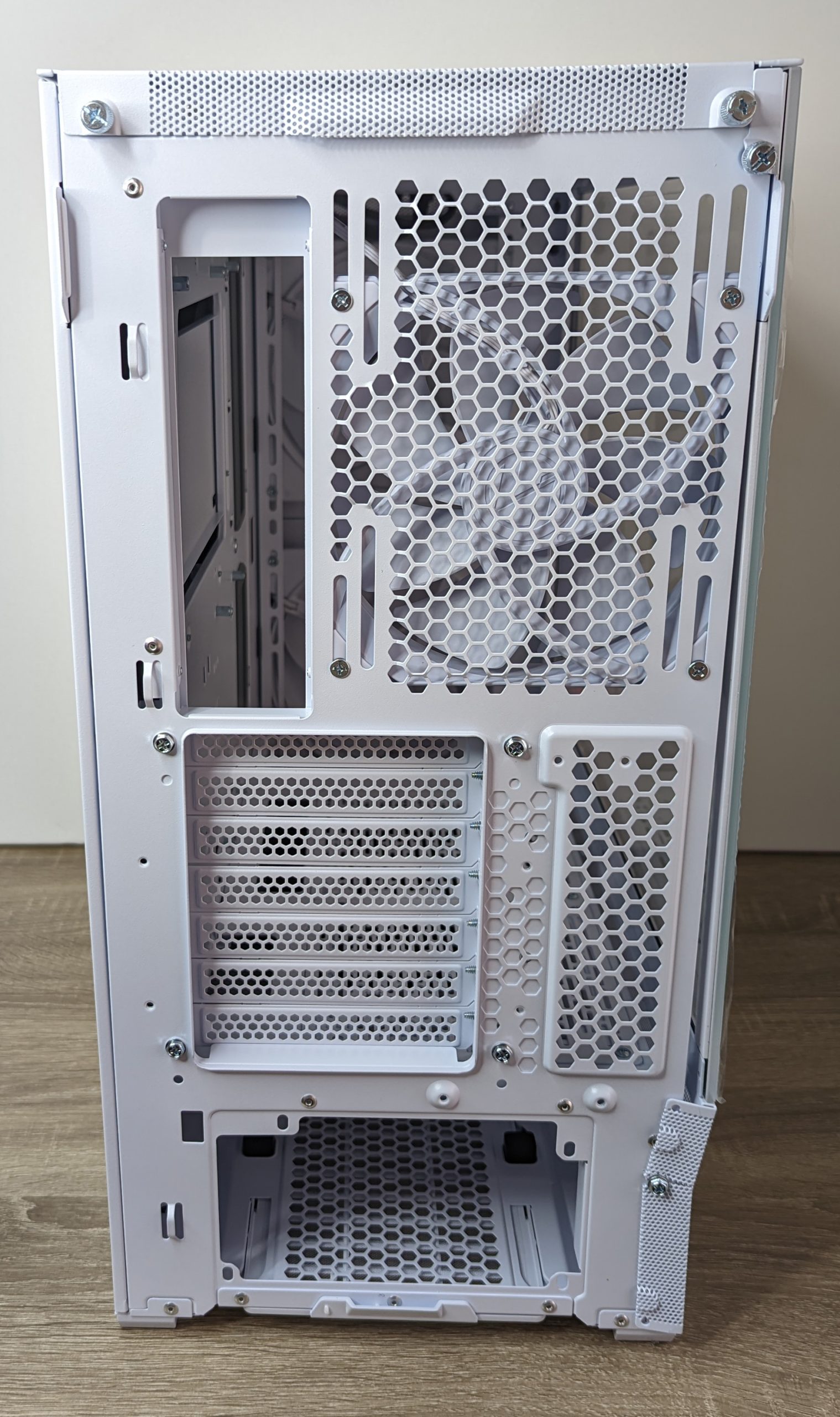 Review Lancool 216 RGB