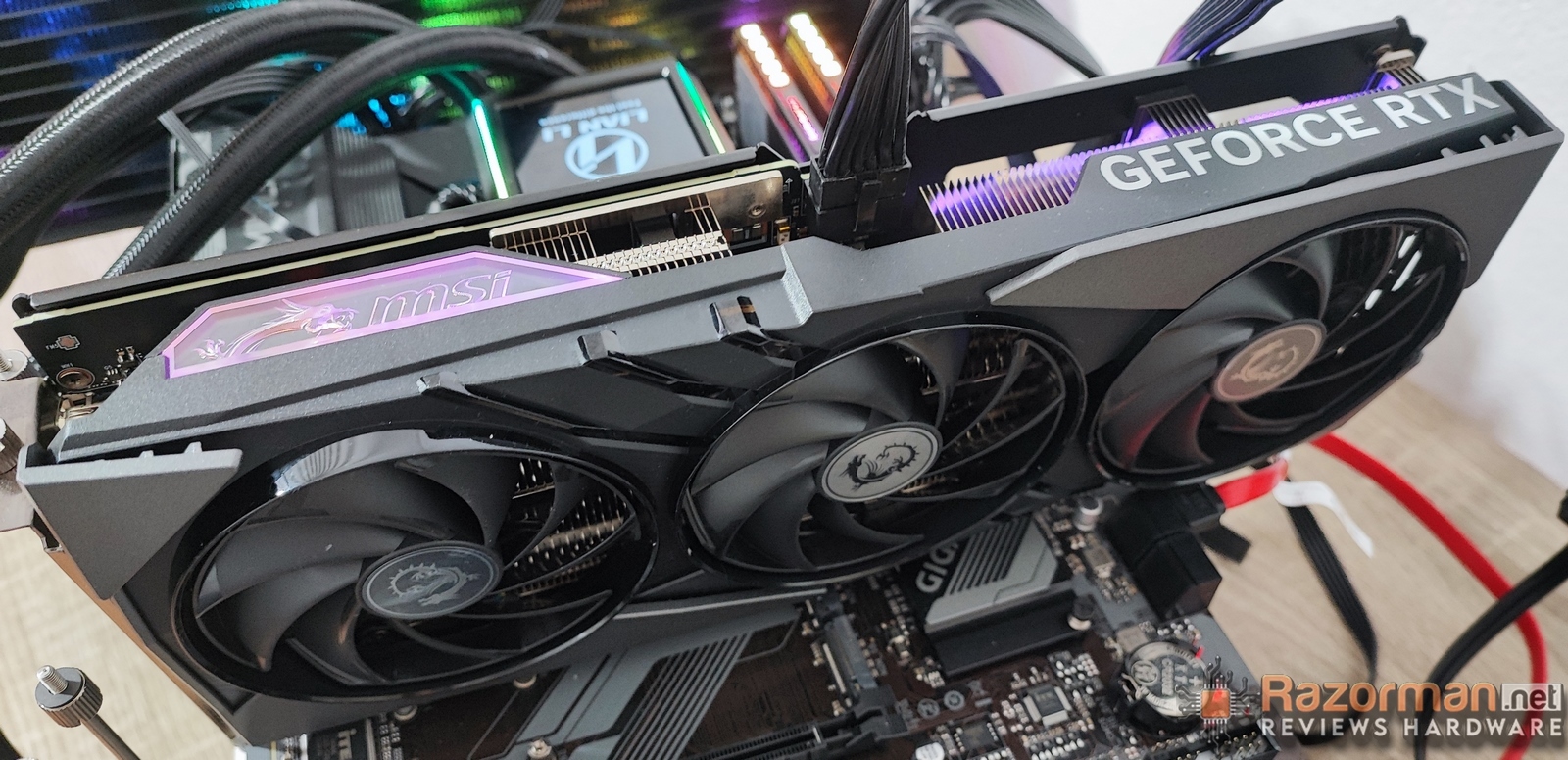 Review MSI Geforce RTX 4070 TI Super 16G Gaming X Slim