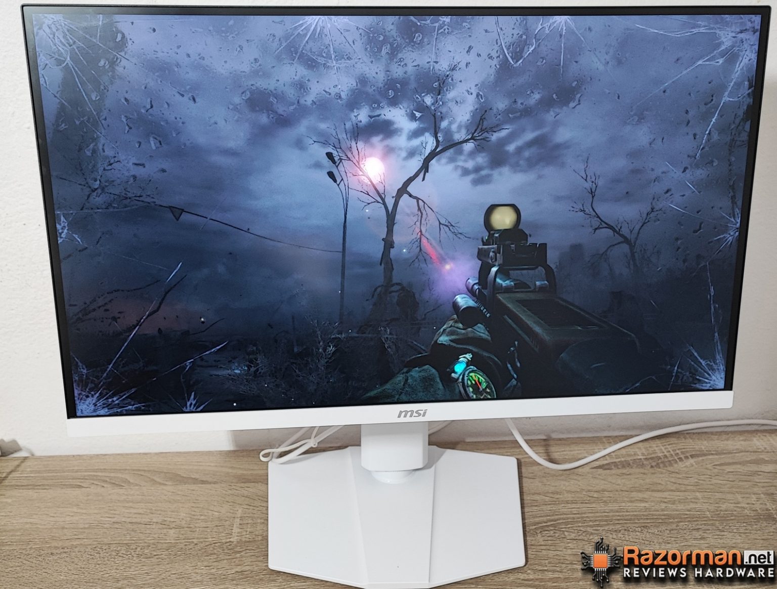 MSI MAG 274URFW: IPS 27", UHD @ 160 Hz