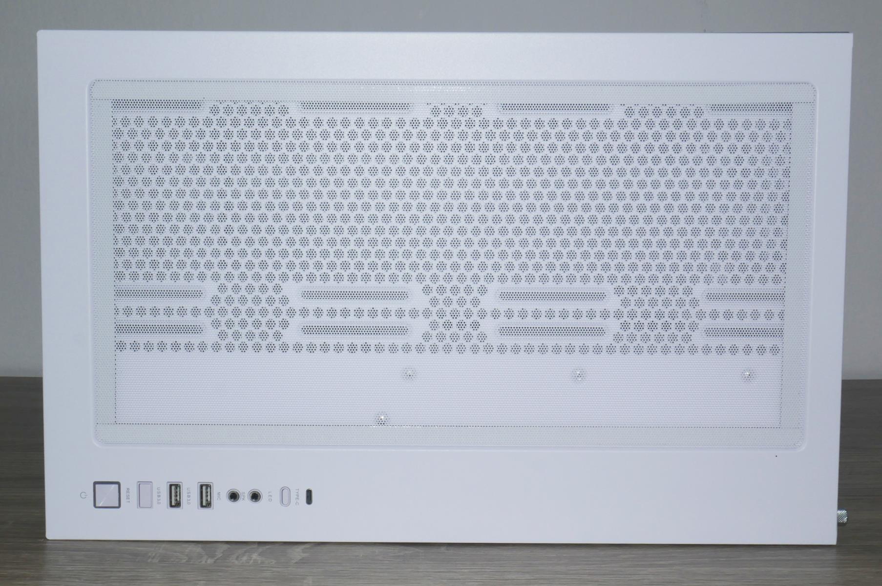 Review NOX Hummer ASTRA