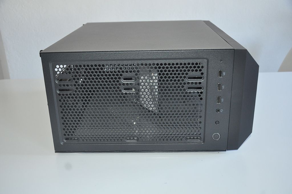 Review Silverstone Fara B1