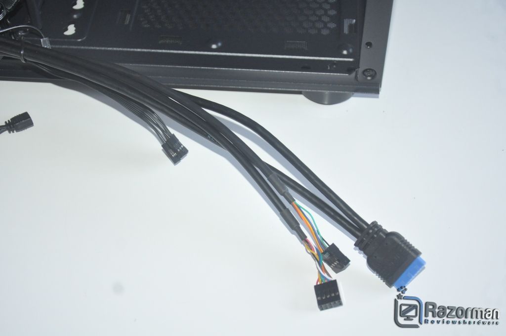 Review Silverstone FARA V1 M