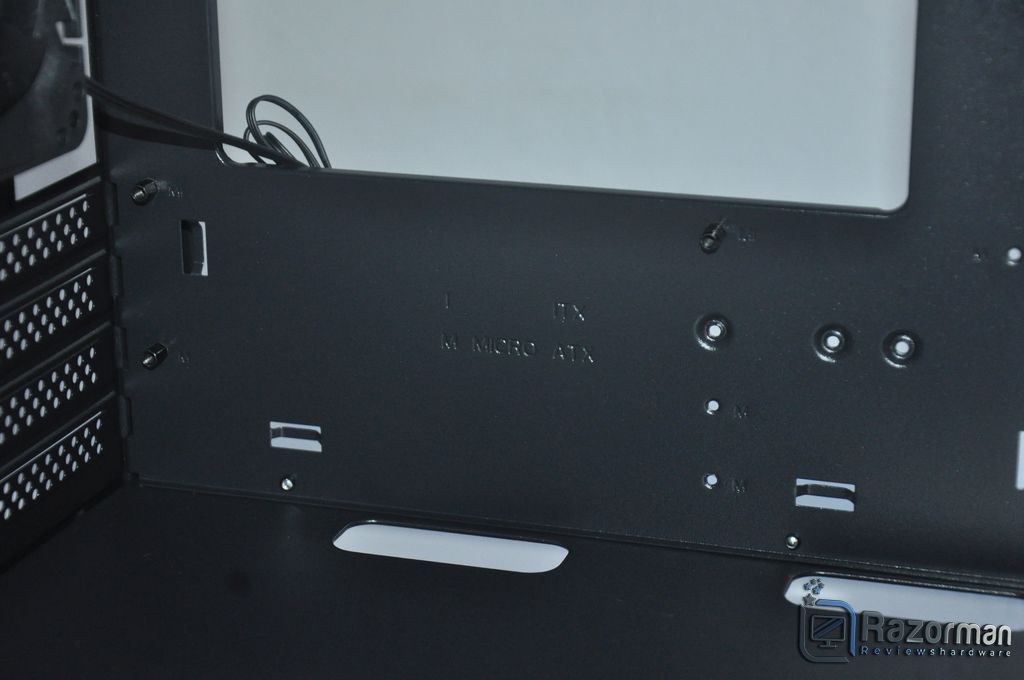 Review Silverstone FARA V1 M