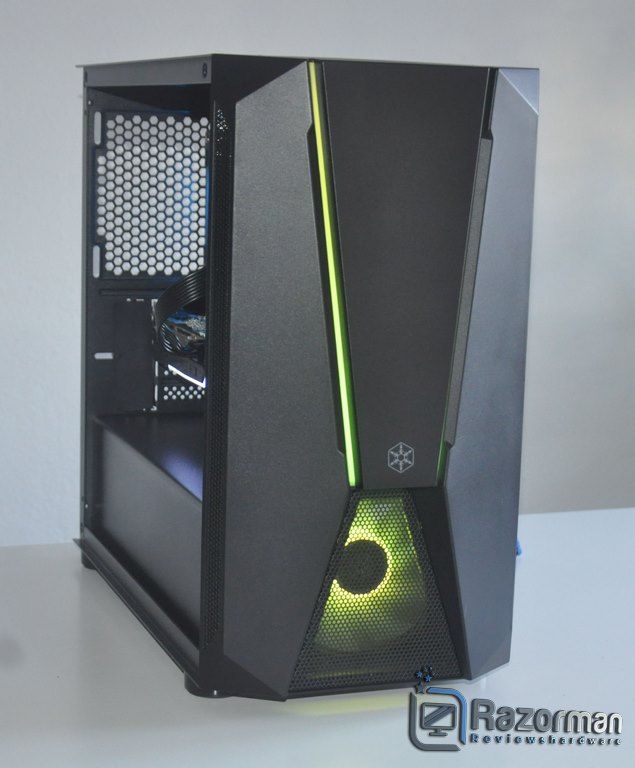 Review Silverstone FARA V1 M