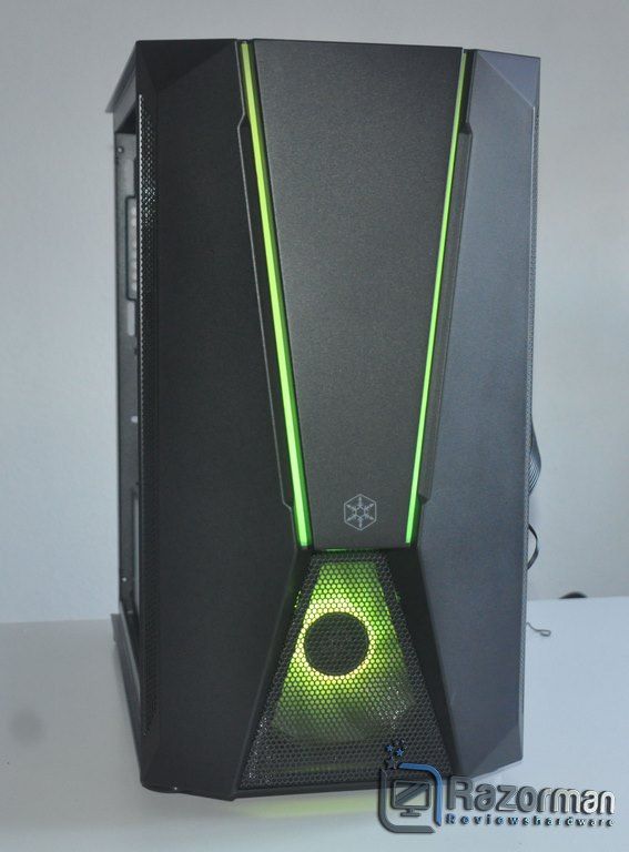 Review Silverstone FARA V1 M